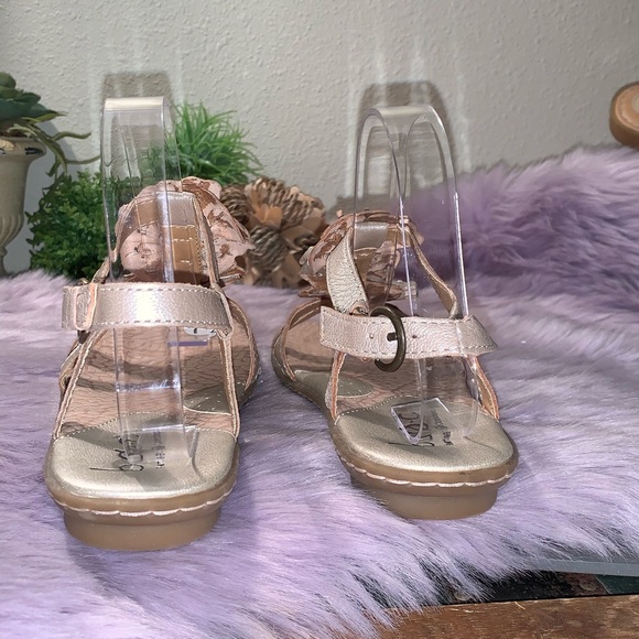 boc | Shoes | Boc Gold Tone Leather Sandals Wflower Detail | Poshmark